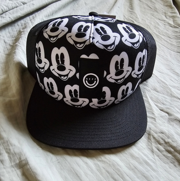 Neff x Disney | Accessories | Nwt Neff X Disney Hatmickey Mouse Unisex ...